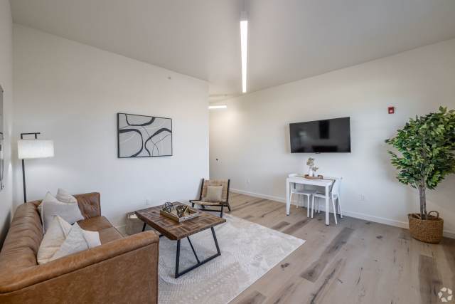 Urban Loft Co Conway - Conway, AR apartments for rent