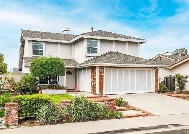 27 Columbus, Irvine: Spacious 2,100 sqft House with 4 Beds 2.5 Baths ...