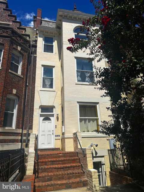 1327 HARVARD STREET NW - Washington, DC apartments for rent