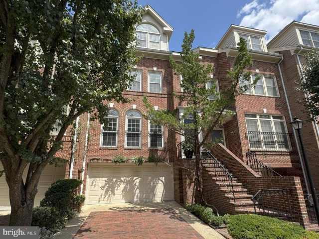 1533 N COLONIAL COURT - Arlington, VA apartments for rent