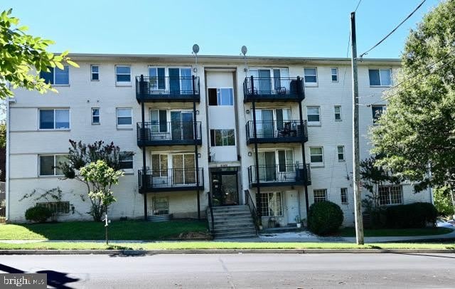 2585 NAYLOR ROAD SE - Washington, DC apartments for rent