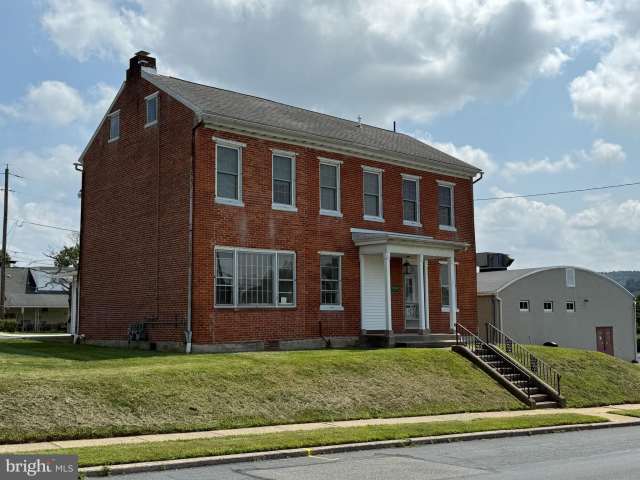 1530 NEW HOLLAND ROAD - Kenhorst, PA apartments for rent