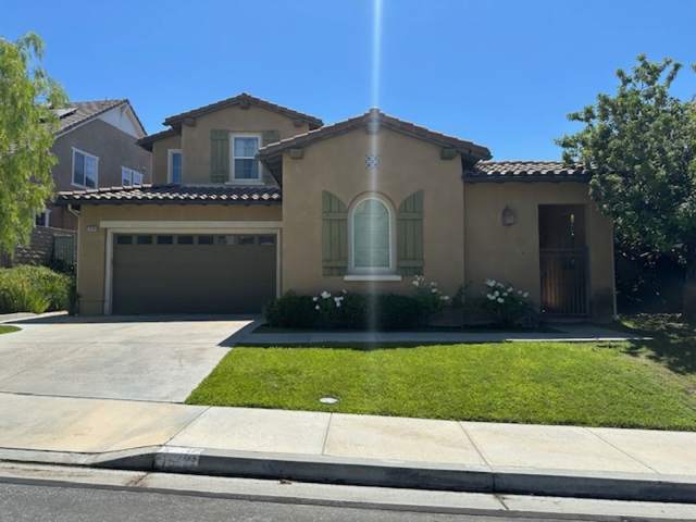 Stunning Executive home with loads of custom features with no expense ...